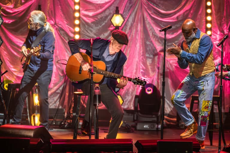 News : JamesTaylor.com